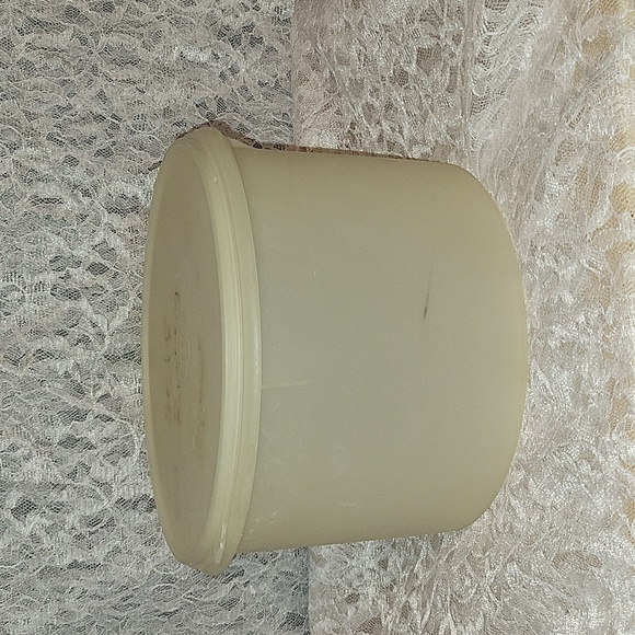 Tupperware | Kitchen | Tupperware Canister | Poshmark